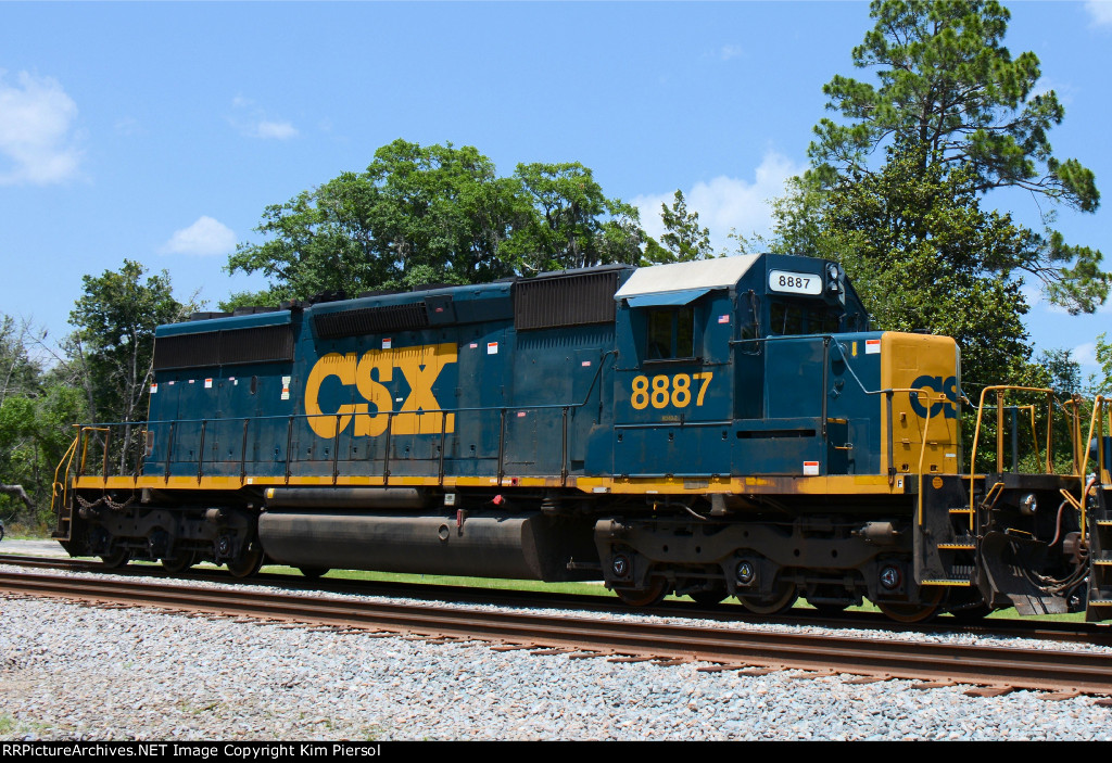 CSX 8887